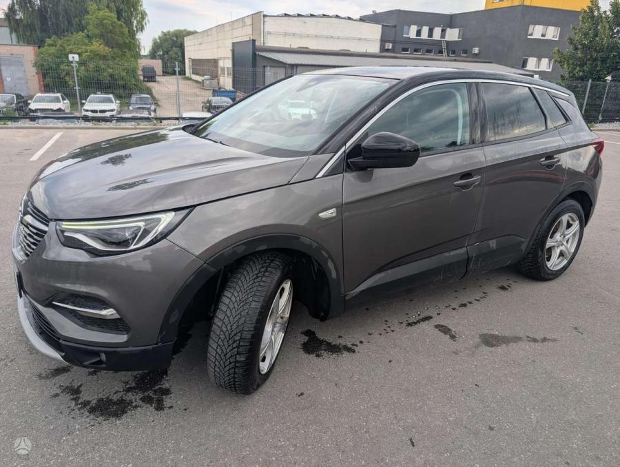 Grey Opel Grandland X 2020 in Kaunas, with an engine capacity of 2.00 L and mileage of 182 thousand km for 12599 €, photo 6 on AUTOMOTO.COM.LV