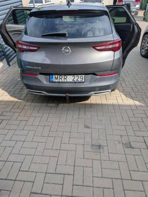 Grey Opel Grandland X 2020 in Kaunas, with an engine capacity of 2.00 L and mileage of 182 thousand km for 12599 €, photo 13 on AUTOMOTO.COM.LV