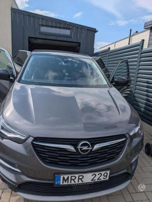 Grey Opel Grandland X 2020 in Kaunas, with an engine capacity of 2.00 L and mileage of 182 thousand km for 12599 €, photo 14 on AUTOMOTO.COM.LV