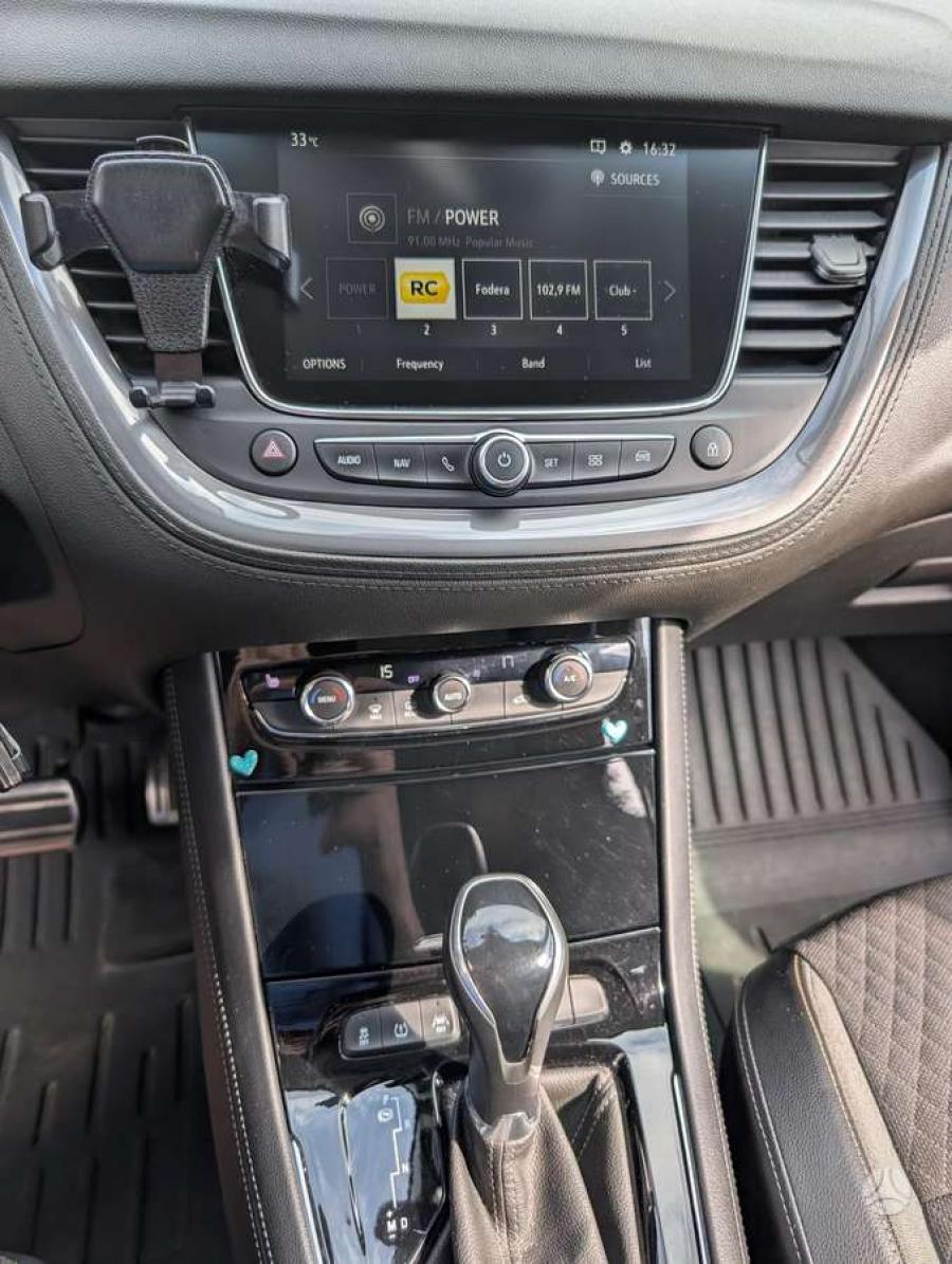 Grey Opel Grandland X 2020 in Kaunas, with an engine capacity of 2.00 L and mileage of 182 thousand km for 12599 €, photo 15 on AUTOMOTO.COM.LV