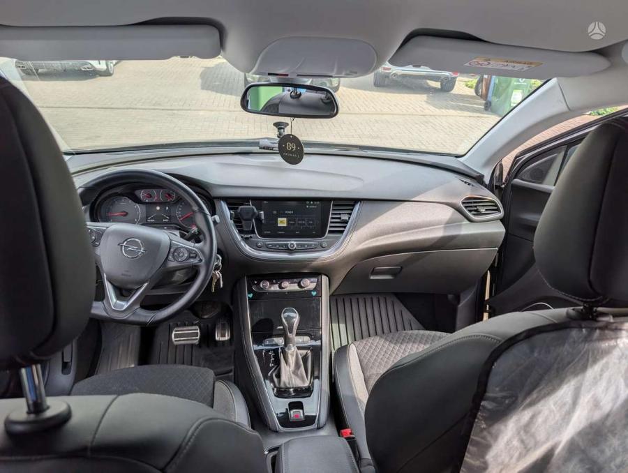 Grey Opel Grandland X 2020 in Kaunas, with an engine capacity of 2.00 L and mileage of 182 thousand km for 12599 €, photo 16 on AUTOMOTO.COM.LV