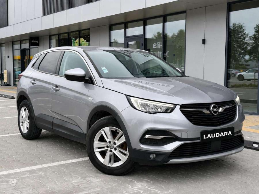 Grey Opel Grandland X 2020 in Vilnius, with an engine capacity of 1.20 L and mileage of 94 thousand km for 9700 €, photo 10 on AUTOMOTO.COM.LV