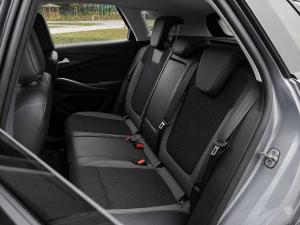 Grey Opel Grandland X 2020 in Vilnius, with an engine capacity of 1.20 L and mileage of 94 thousand km for 9700 €, photo 17 on AUTOMOTO.COM.LV
