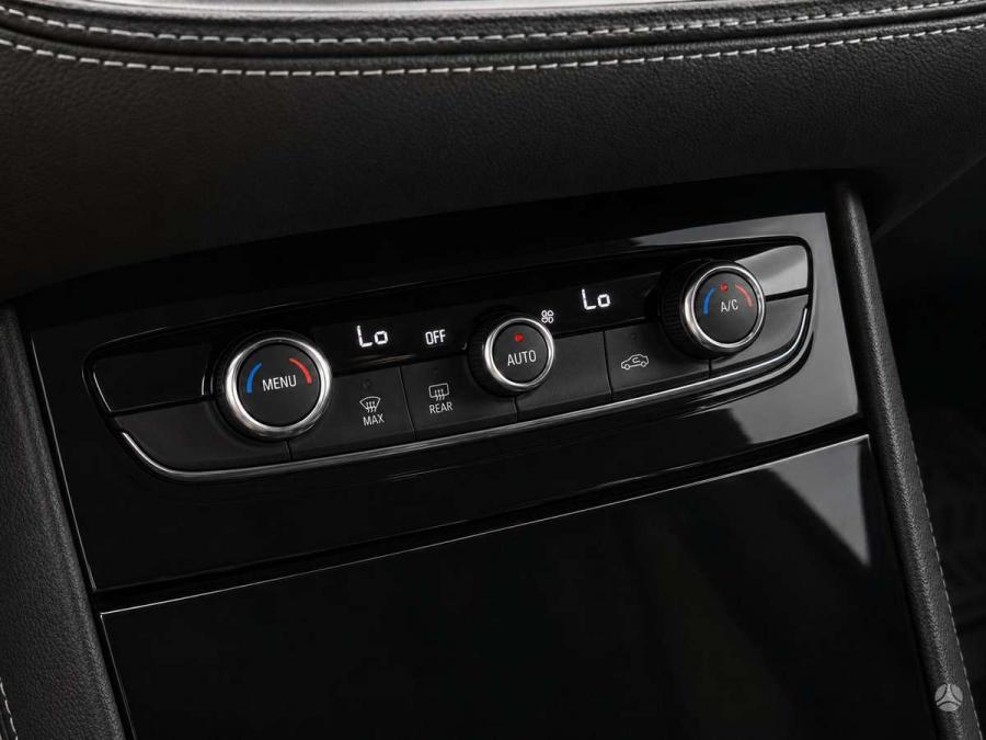 Grey Opel Grandland X 2020 in Vilnius, with an engine capacity of 1.20 L and mileage of 94 thousand km for 9700 €, photo 24 on AUTOMOTO.COM.LV