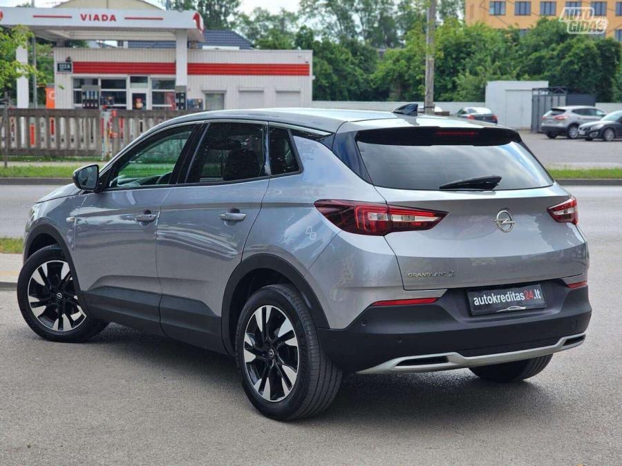Grey Opel Grandland X 2020 in Siauliai, with an engine capacity of 1.50 L and mileage of 230 thousand km for 13450 €, photo 7 on AUTOMOTO.COM.LV