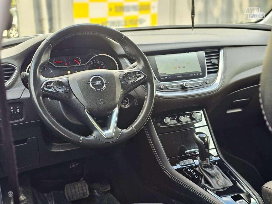 Grey Opel Grandland X 2020 in Siauliai, with an engine capacity of 1.50 L and mileage of 230 thousand km for 13450 €, photo 24 on AUTOMOTO.COM.LV