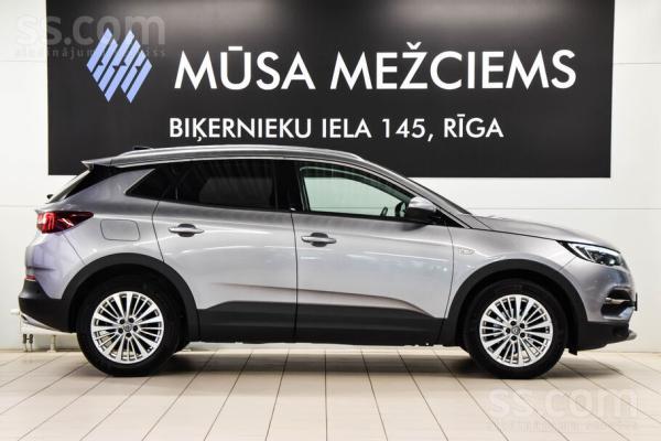 Pelēks Opel Grandland X 2020 Rīga, ar dzinēja tilpumu 1.20 L un nobraukumu 58 tūkst. km par 14890 €, foto 5 vietnē AUTOMOTO.COM.LV