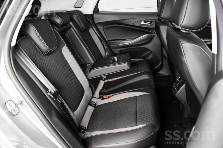 Pelēks Opel Grandland X 2020 Rīga, ar dzinēja tilpumu 1.20 L un nobraukumu 58 tūkst. km par 14890 €, foto 17 vietnē AUTOMOTO.COM.LV