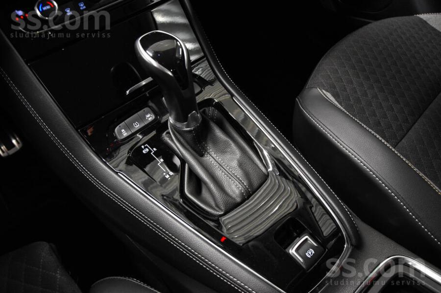 Pelēks Opel Grandland X 2020 Rīga, ar dzinēja tilpumu 1.20 L un nobraukumu 58 tūkst. km par 14890 €, foto 26 vietnē AUTOMOTO.COM.LV