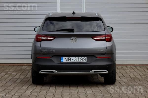 Grey Opel Grandland X 2021 in Riga, with an engine capacity of 1.60 L and mileage of 0 thousand km for 18990 €, photo 6 on AUTOMOTO.COM.LV