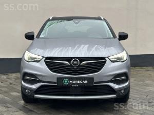 Grey Opel Grandland X 2021 in Riga, with an engine capacity of 1.60 L and mileage of 74 thousand km for 21550 €, photo 2 on AUTOMOTO.COM.LV