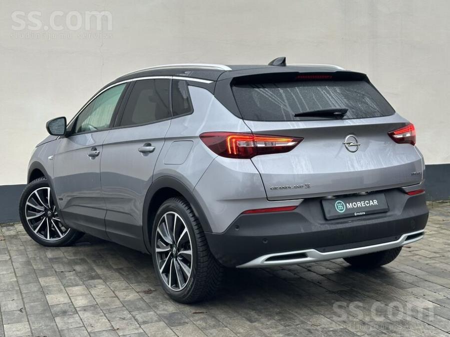 Grey Opel Grandland X 2021 in Riga, with an engine capacity of 1.60 L and mileage of 74 thousand km for 21550 €, photo 6 on AUTOMOTO.COM.LV