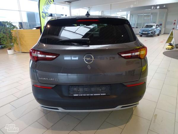 Grey Opel Grandland X 2021 in Kaunas, with an engine capacity of 1.20 L and mileage of 60 thousand km for 21594 €, photo 8 on AUTOMOTO.COM.LV