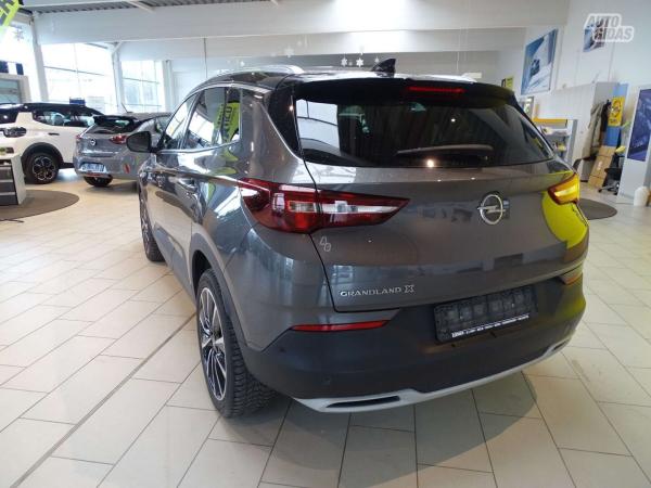 Grey Opel Grandland X 2021 in Kaunas, with an engine capacity of 1.20 L and mileage of 60 thousand km for 21594 €, photo 9 on AUTOMOTO.COM.LV