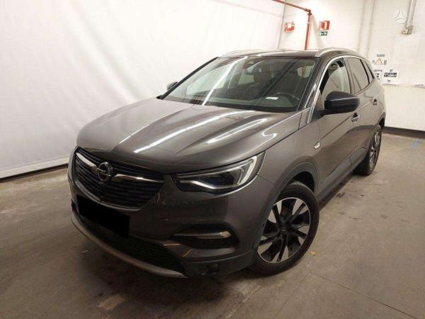 Grey Opel Grandland X 2021 in Vilnius, with an engine capacity of 1.20 L and mileage of 104 thousand km for 15307 €, photo 1 on AUTOMOTO.COM.LV
