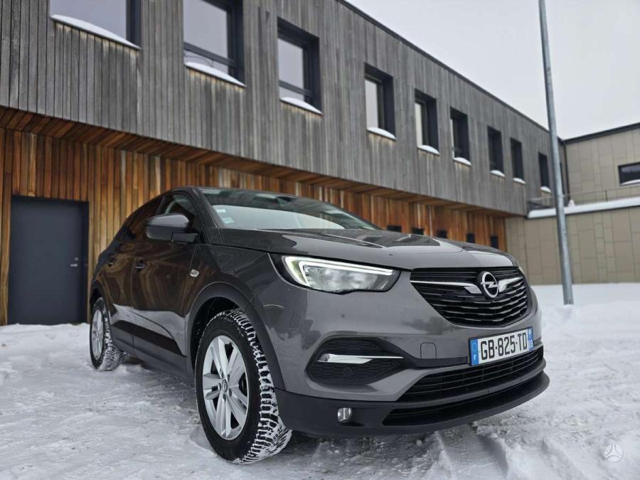 Pelēks Opel Grandland X 2021 Tauragė, ar dzinēja tilpumu 1.50 L un nobraukumu 228 tūkst. km par 12200 €, foto 2 vietnē AUTOMOTO.COM.LV