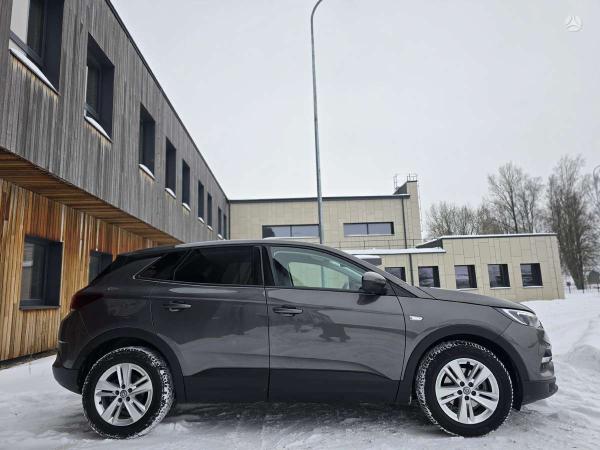 Pelēks Opel Grandland X 2021 Tauragė, ar dzinēja tilpumu 1.50 L un nobraukumu 228 tūkst. km par 12200 €, foto 5 vietnē AUTOMOTO.COM.LV