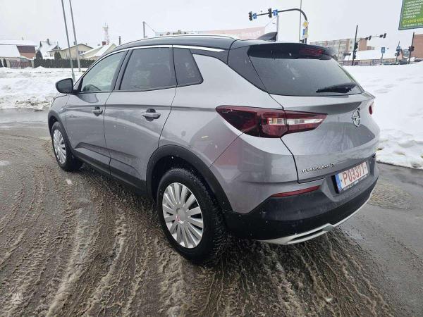 Grey Opel Grandland X 2021 in Taurage, with an engine capacity of 1.20 L and mileage of 45 thousand km for 14200 €, photo 7 on AUTOMOTO.COM.LV