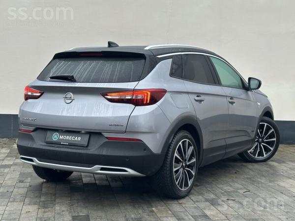 Pelēks Opel Grandland X 2021 Rīga, ar dzinēja tilpumu 1.60 L un nobraukumu 74 tūkst. km par 20550 €, foto 4 vietnē AUTOMOTO.COM.LV