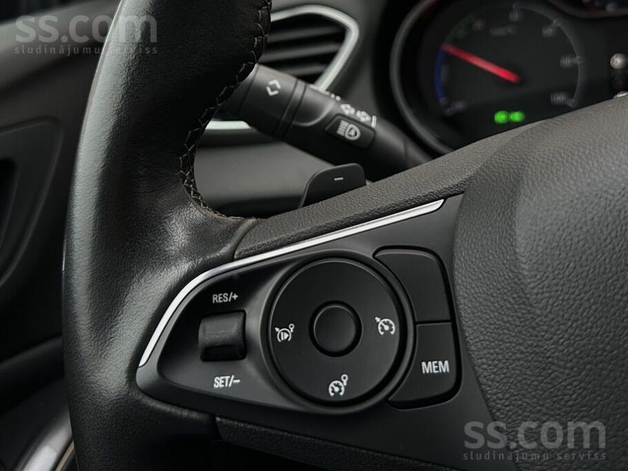 Серый Опель Grandland X 2021 в Рига, объемом двигателя 1.60 л и пробегом 74 тыс. км за 20550 €, фото 13 на AUTOMOTO.COM.LV