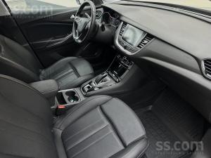 Серый Опель Grandland X 2021 в Рига, объемом двигателя 1.60 л и пробегом 74 тыс. км за 20550 €, фото 21 на AUTOMOTO.COM.LV