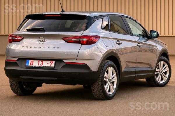 Pelēks Opel Grandland X 2021 Tukums, ar dzinēja tilpumu 1.20 L un nobraukumu 74 tūkst. km par 13990 €, foto 3 vietnē AUTOMOTO.COM.LV