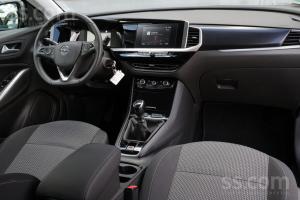 Pelēks Opel Grandland X 2021 Tukums, ar dzinēja tilpumu 1.20 L un nobraukumu 74 tūkst. km par 13990 €, foto 6 vietnē AUTOMOTO.COM.LV