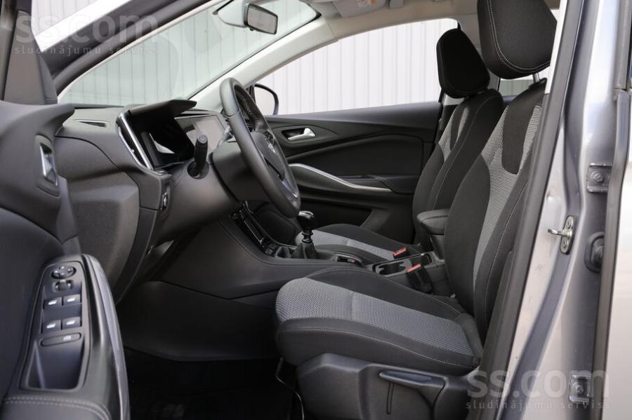 Pelēks Opel Grandland X 2021 Tukums, ar dzinēja tilpumu 1.20 L un nobraukumu 74 tūkst. km par 13990 €, foto 9 vietnē AUTOMOTO.COM.LV