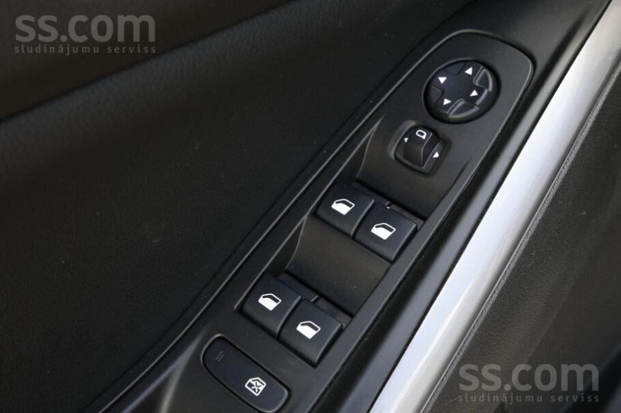 Pelēks Opel Grandland X 2021 Tukums, ar dzinēja tilpumu 1.20 L un nobraukumu 74 tūkst. km par 13990 €, foto 11 vietnē AUTOMOTO.COM.LV
