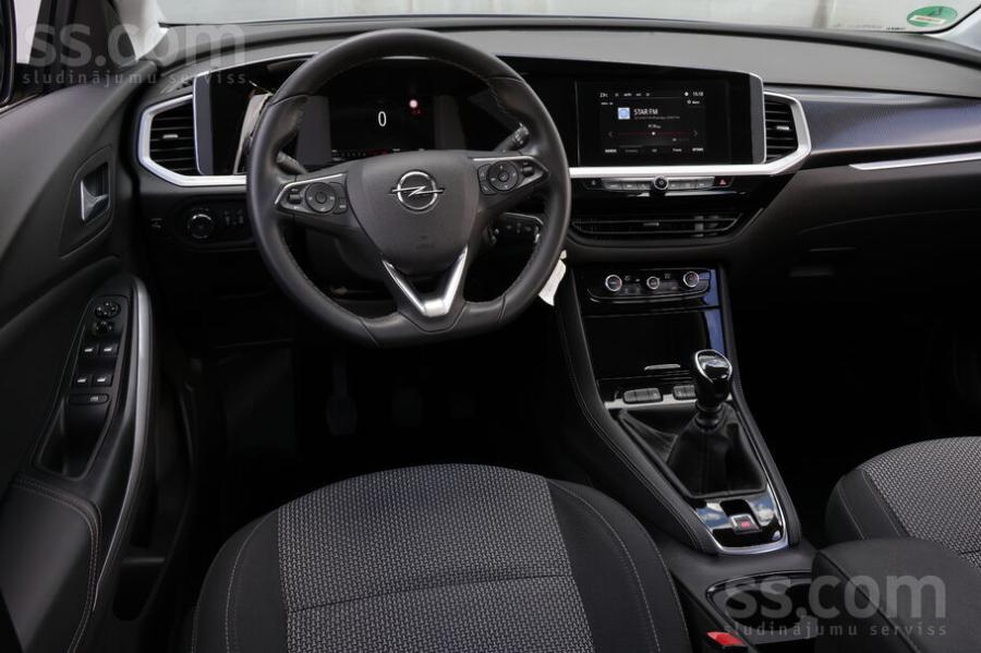 Pelēks Opel Grandland X 2021 Tukums, ar dzinēja tilpumu 1.20 L un nobraukumu 74 tūkst. km par 13990 €, foto 13 vietnē AUTOMOTO.COM.LV