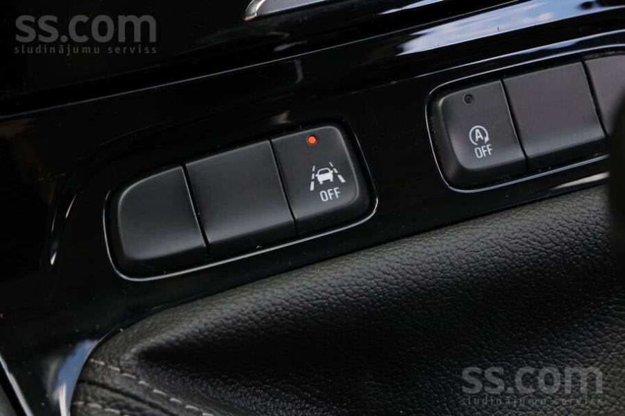 Pelēks Opel Grandland X 2021 Tukums, ar dzinēja tilpumu 1.20 L un nobraukumu 74 tūkst. km par 13990 €, foto 21 vietnē AUTOMOTO.COM.LV
