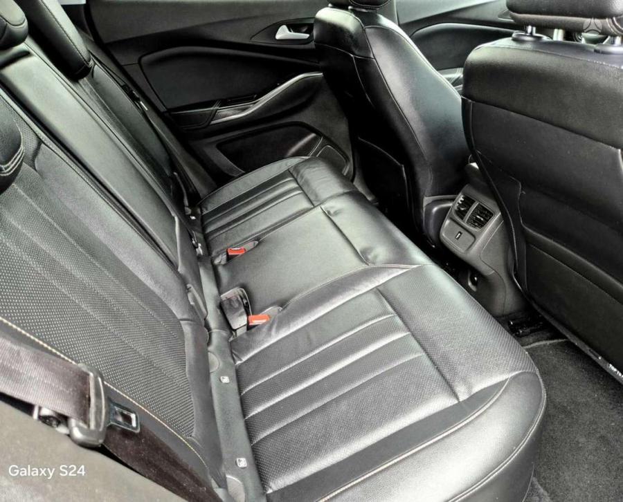 Pelēks Opel Grandland X 2021 Šauļi, ar dzinēja tilpumu 1.60 L un nobraukumu 22 tūkst. km par 17300 €, foto 24 vietnē AUTOMOTO.COM.LV