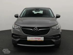Grey Opel Grandland X 2021 in Vilnius, with an engine capacity of 1.20 L and mileage of 101 thousand km for 13199 €, photo 4 on AUTOMOTO.COM.LV