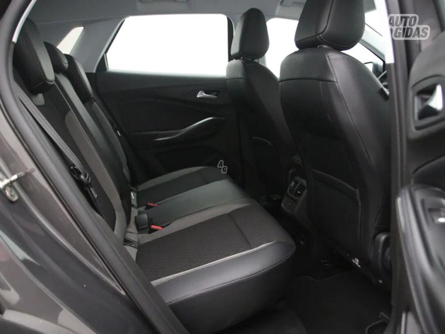 Grey Opel Grandland X 2021 in Vilnius, with an engine capacity of 1.20 L and mileage of 101 thousand km for 13199 €, photo 16 on AUTOMOTO.COM.LV
