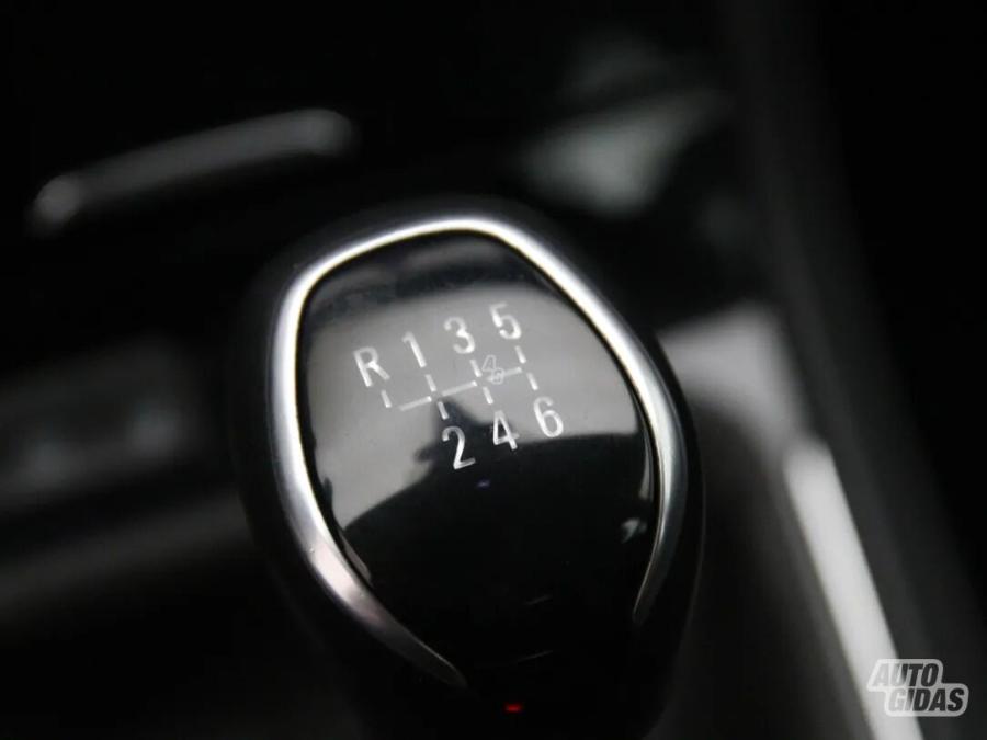Grey Opel Grandland X 2021 in Vilnius, with an engine capacity of 1.20 L and mileage of 101 thousand km for 13199 €, photo 30 on AUTOMOTO.COM.LV