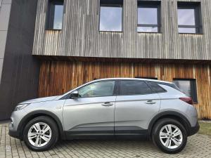 Grey Opel Grandland X 2021 in Taurage, with an engine capacity of 1.50 L and mileage of 168 thousand km for 11400 €, photo 11 on AUTOMOTO.COM.LV