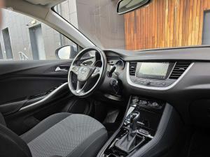 Grey Opel Grandland X 2021 in Taurage, with an engine capacity of 1.50 L and mileage of 168 thousand km for 11400 €, photo 24 on AUTOMOTO.COM.LV