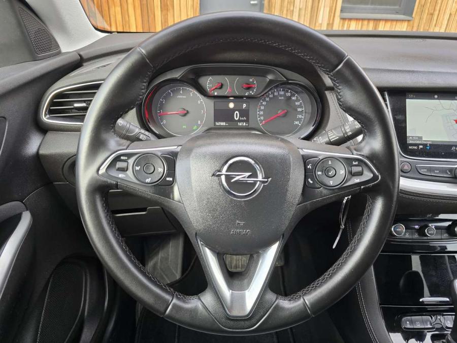 Grey Opel Grandland X 2021 in Taurage, with an engine capacity of 1.50 L and mileage of 168 thousand km for 11400 €, photo 28 on AUTOMOTO.COM.LV