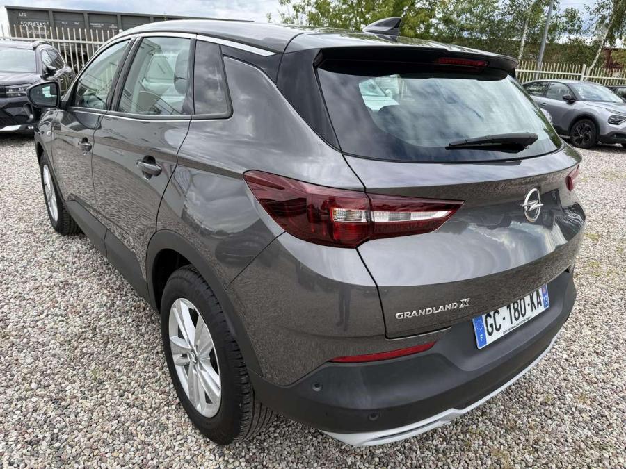 Pelēks Opel Grandland X 2021 Marijampole, ar dzinēja tilpumu 1.50 L un nobraukumu 158 tūkst. km par 12820 €, foto 8 vietnē AUTOMOTO.COM.LV