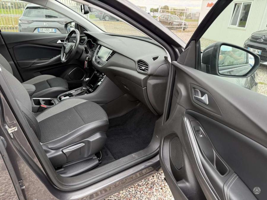 Pelēks Opel Grandland X 2021 Marijampole, ar dzinēja tilpumu 1.50 L un nobraukumu 158 tūkst. km par 12820 €, foto 17 vietnē AUTOMOTO.COM.LV