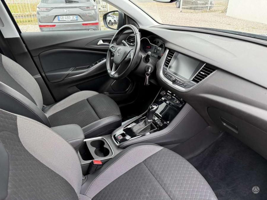 Pelēks Opel Grandland X 2021 Marijampole, ar dzinēja tilpumu 1.50 L un nobraukumu 158 tūkst. km par 12820 €, foto 20 vietnē AUTOMOTO.COM.LV