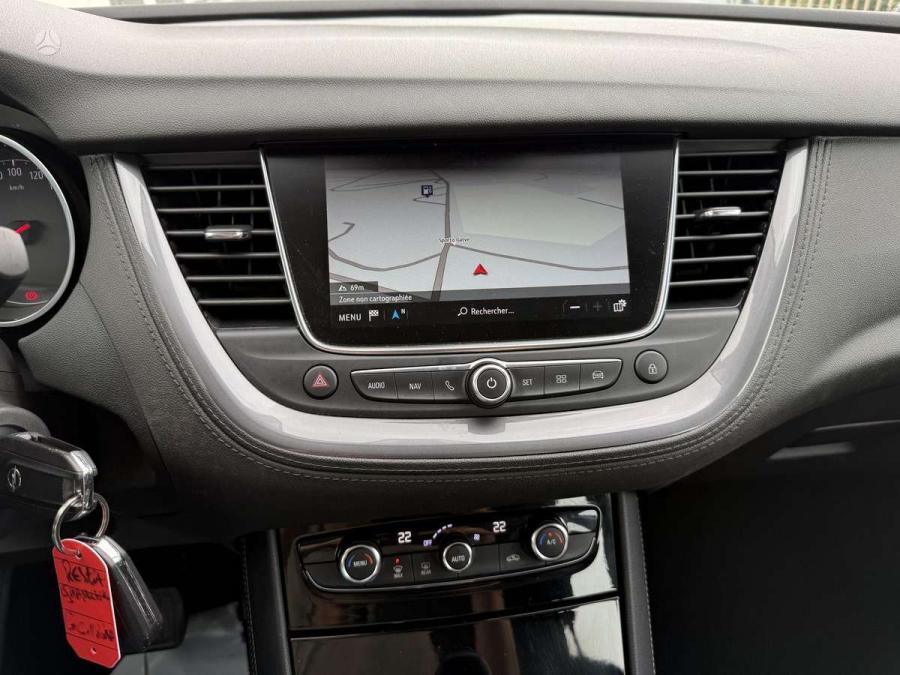 Pelēks Opel Grandland X 2021 Marijampole, ar dzinēja tilpumu 1.50 L un nobraukumu 158 tūkst. km par 12820 €, foto 35 vietnē AUTOMOTO.COM.LV