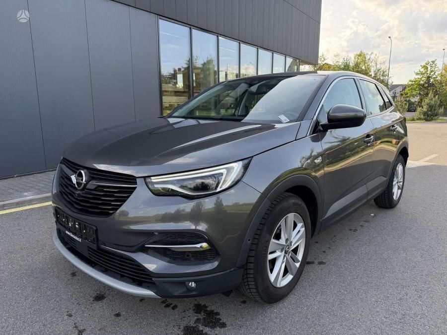 Серый Опель Grandland X 2021 в Каунас, объемом двигателя 1.20 л и пробегом 184 тыс. км за 10500 €, фото 1 на AUTOMOTO.COM.LV