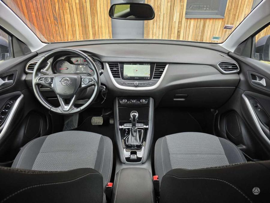 Серый Опель Grandland X 2021 в Таураге, объемом двигателя 1.50 л и пробегом 168 тыс. км за 11500 €, фото 24 на AUTOMOTO.COM.LV