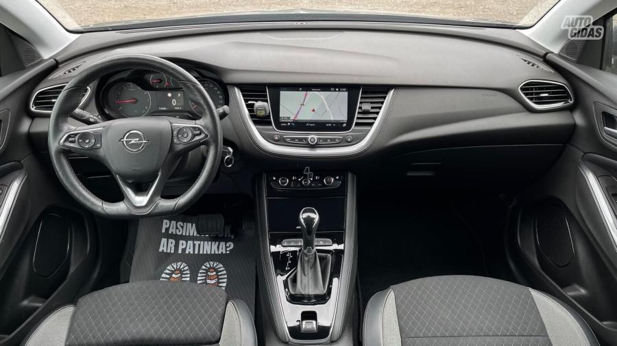 Grey Opel Grandland X 2021 in Marijampole, with an engine capacity of 1.50 L and mileage of 116 thousand km for 13490 €, photo 4 on AUTOMOTO.COM.LV