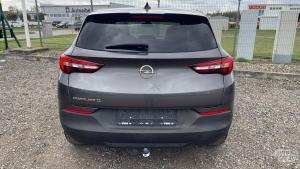 Grey Opel Grandland X 2021 in Marijampole, with an engine capacity of 1.50 L and mileage of 116 thousand km for 13490 €, photo 8 on AUTOMOTO.COM.LV