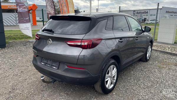 Серый Опель Grandland X 2021 в Мариямполе, объемом двигателя 1.50 л и пробегом 116 тыс. км за 13490 €, фото 9 на AUTOMOTO.COM.LV