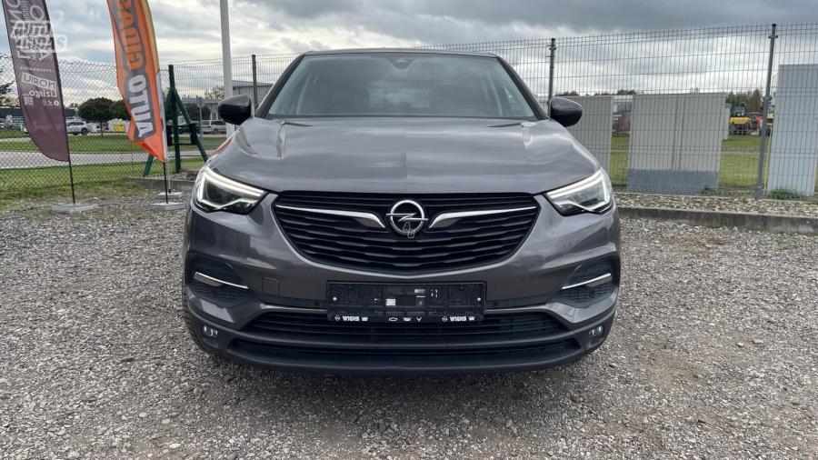 Grey Opel Grandland X 2021 in Marijampole, with an engine capacity of 1.50 L and mileage of 116 thousand km for 13490 €, photo 11 on AUTOMOTO.COM.LV