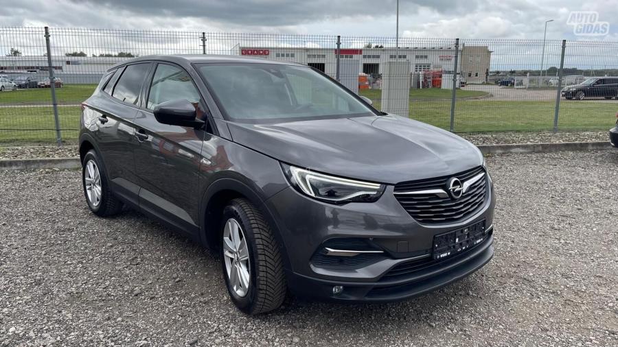 Grey Opel Grandland X 2021 in Marijampole, with an engine capacity of 1.50 L and mileage of 116 thousand km for 13490 €, photo 12 on AUTOMOTO.COM.LV
