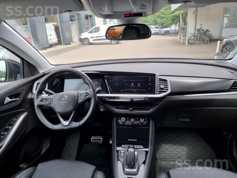 Pelēks Opel Grandland X 2022 Rīga, ar dzinēja tilpumu 1.20 L un nobraukumu 30 tūkst. km par 22600 €, foto 8 vietnē AUTOMOTO.COM.LV